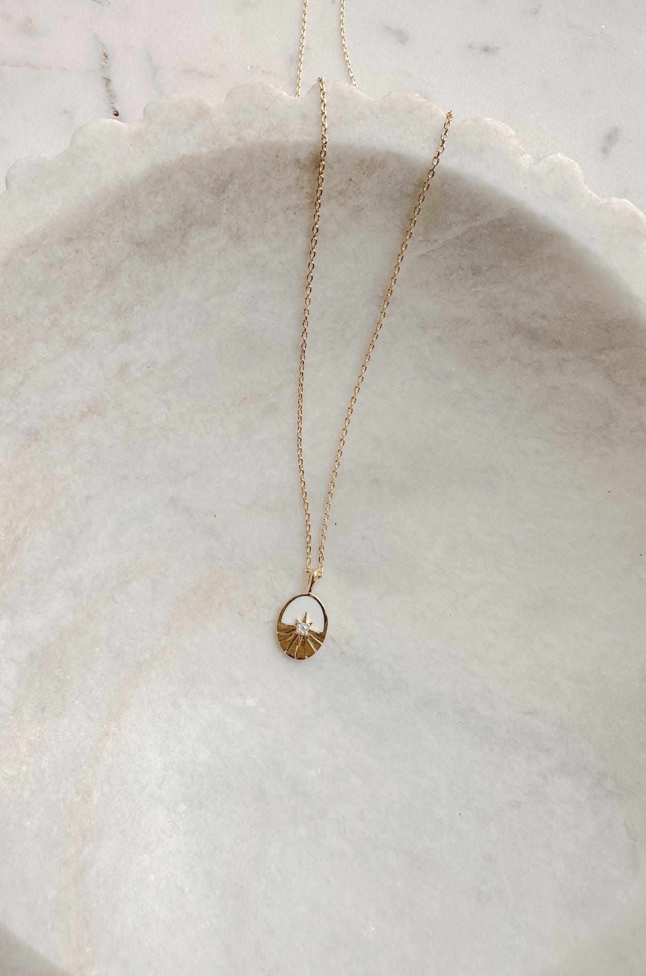 18k Gold Oval Sun Pendant Necklace